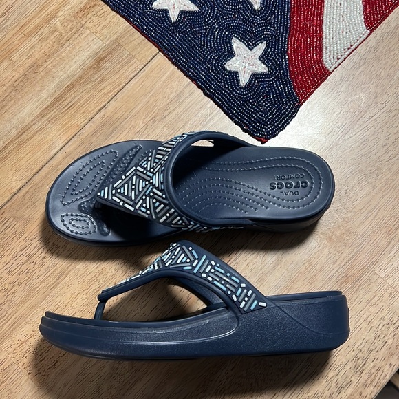 CROCS | Shoes | Crocs Sandals Size 6 | Poshmark